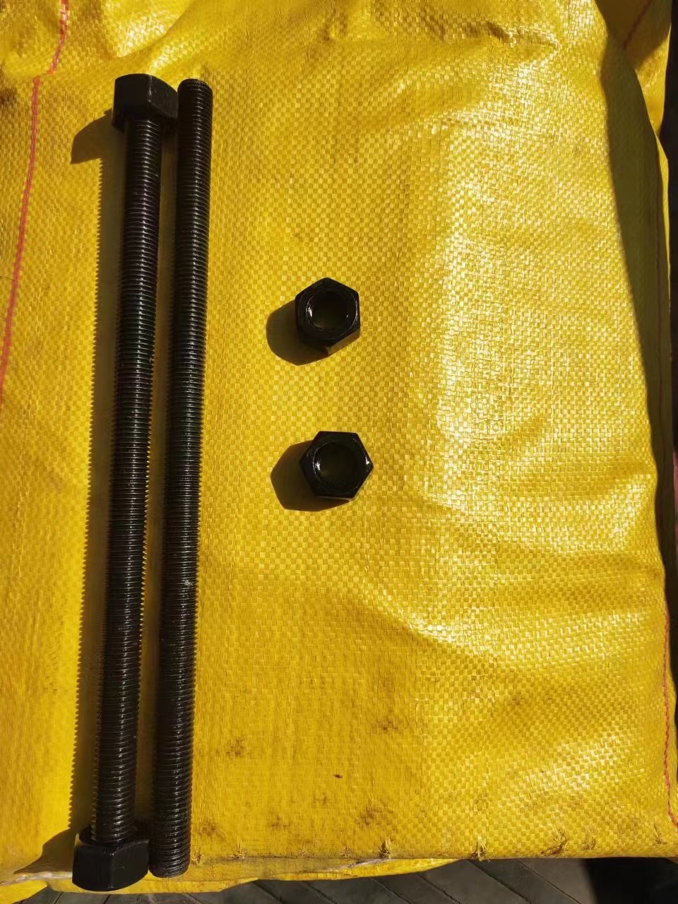 Continuous-Thread Metric Series Stud Bolt With Heavy Hex Nut Alloy ...